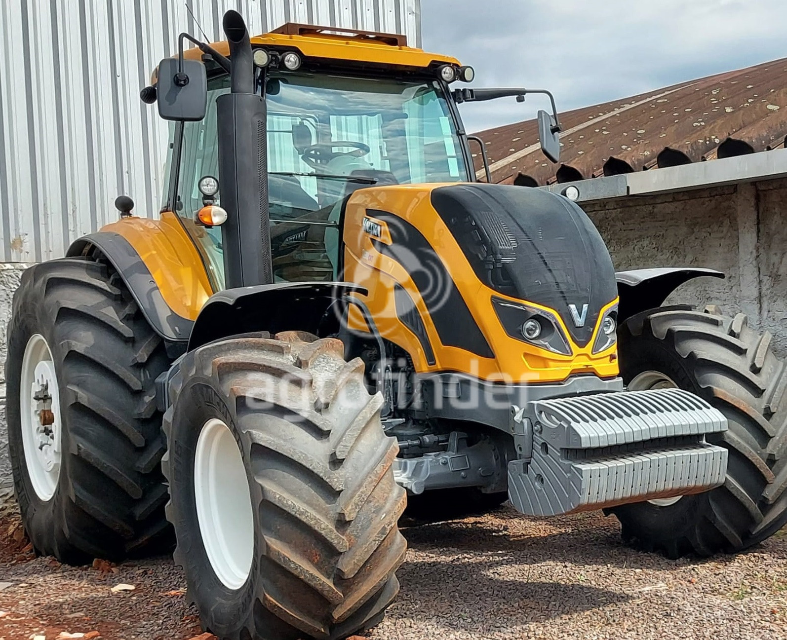 Trator Valtra T 230 CVT ano 2018 | agrofinder